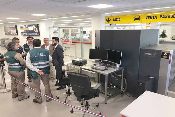 Antofagasta Incorpora Máquina de Rayos X y Moderniza Aeropuerto “Andrés ...